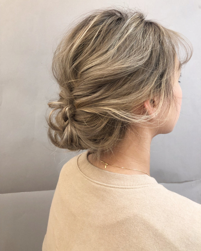 写真 (14枚目) - 首回りすっきりが色っぽい♡夏にぴったり大人女子のアップスタイル8 - LOCARI（ロカリ）