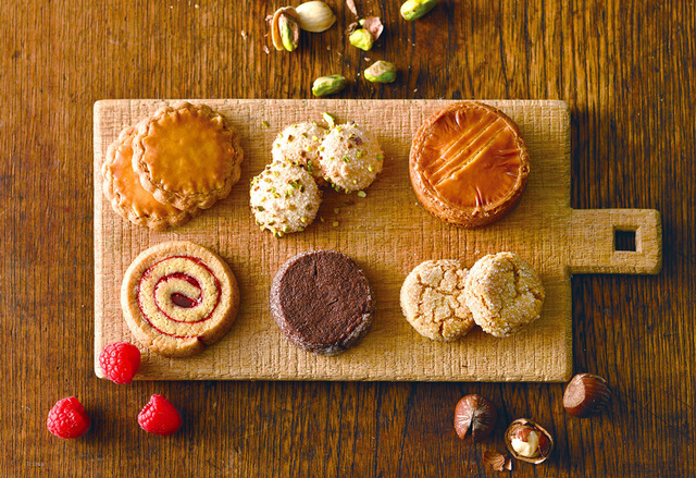 写真 (1枚目) - 「やっぱりセンスいい」と思われる池袋土産5選！クッキー缶やお花スイーツetc. - LOCARI（ロカリ）