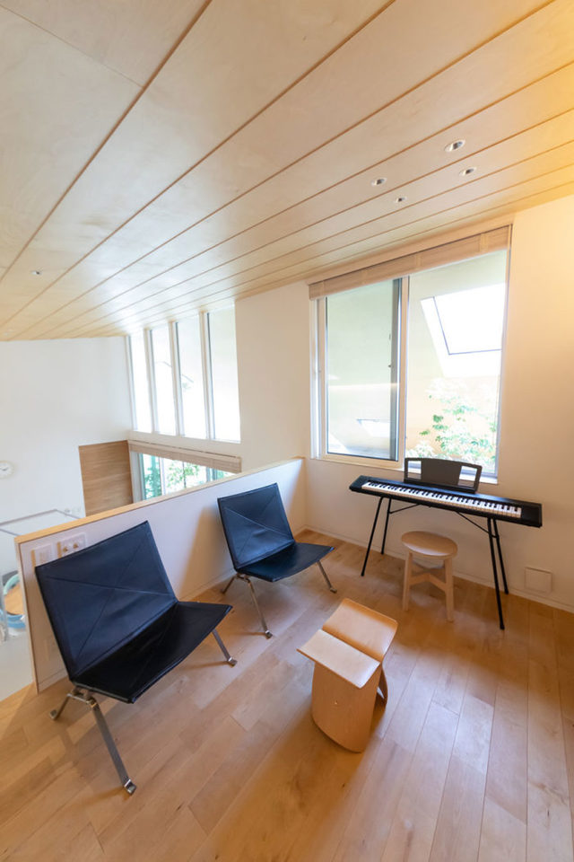 写真 (14枚目) - 職、住、街をゆるやかにつなぐ大屋根が生み出す庭&アウトドアリビング - - LOCARI（ロカリ）