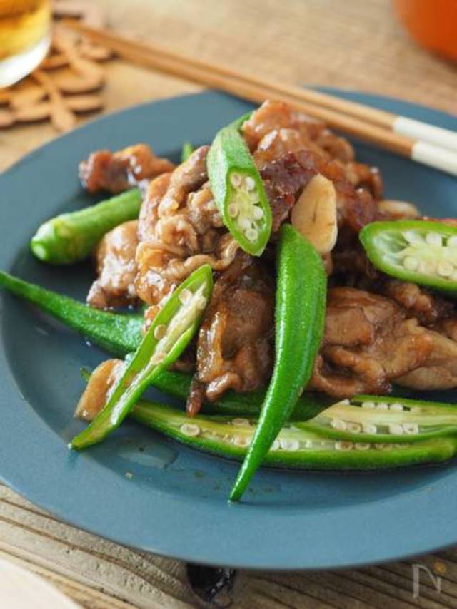 写真 (7枚目) - 彼も思わず悶絶...♡「美味しい」を連呼する"こってり＆ガッツリ肉料理” - LOCARI（ロカリ）