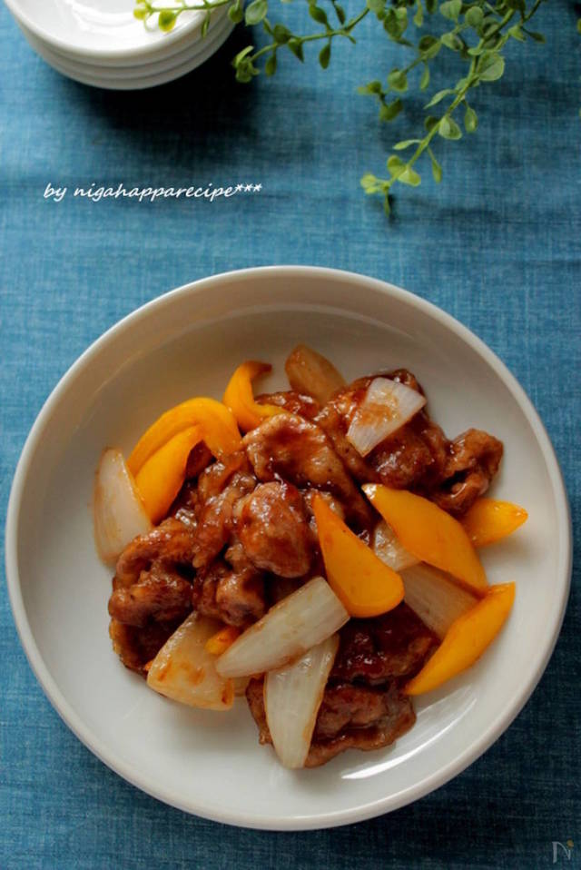 写真 (3枚目) - 夕飯のメインおかずに！「豚肩ロース薄切り」の人気レシピ21選 - LOCARI（ロカリ）