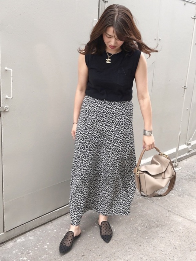 写真 (8枚目) - [ZARA・GU]すとんとシンプルスカートで作る♡夏のプチプラコーデ特集 - LOCARI（ロカリ）