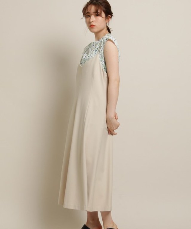 写真 (3枚目) - 今季はレイヤードスタイルで♡「キャミソールワンピース」の着こなしをCHECK！ - LOCARI（ロカリ）