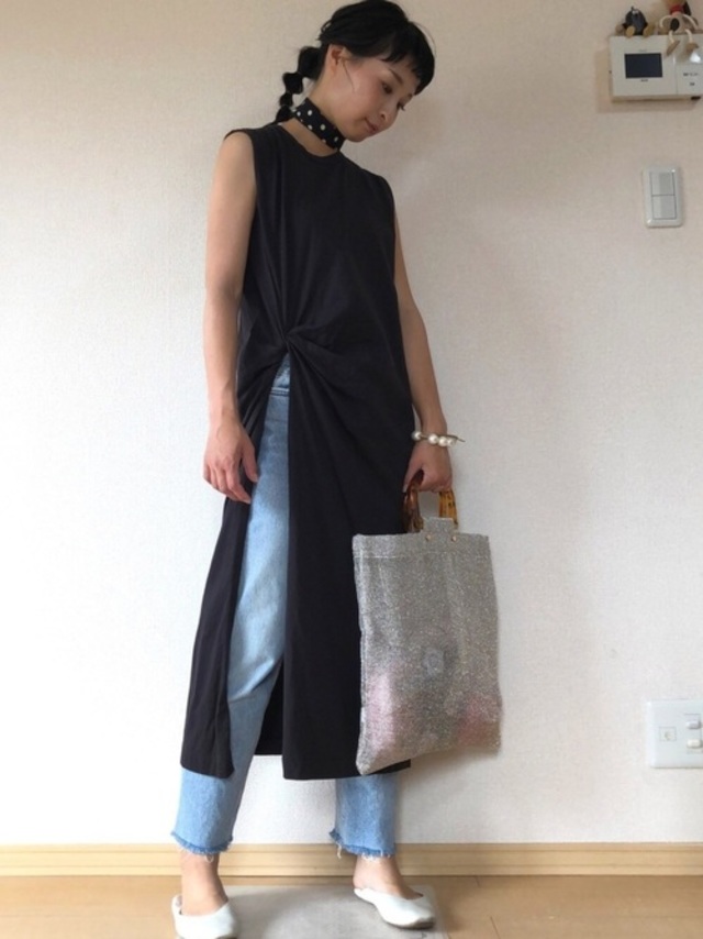 写真 (14枚目) - [ZARA etc.]デニムコーデを見直そう♪プチプラデニムで作る大人女子コーデ特集 - LOCARI（ロカリ）