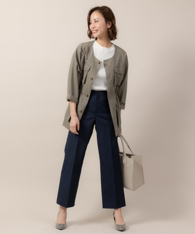 写真 (3枚目) - サファリジャケットのレディースコーデ特集♡今すぐトレンドアイテムをGET♪ - LOCARI（ロカリ）