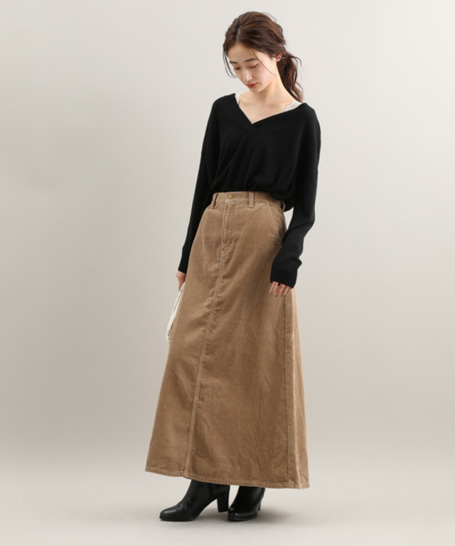 写真 (14枚目) - 秋らしさはコーデュロイ素材でGET♪秋の大人女子コーデまとめ - LOCARI（ロカリ） - LOCARI（ロカリ）