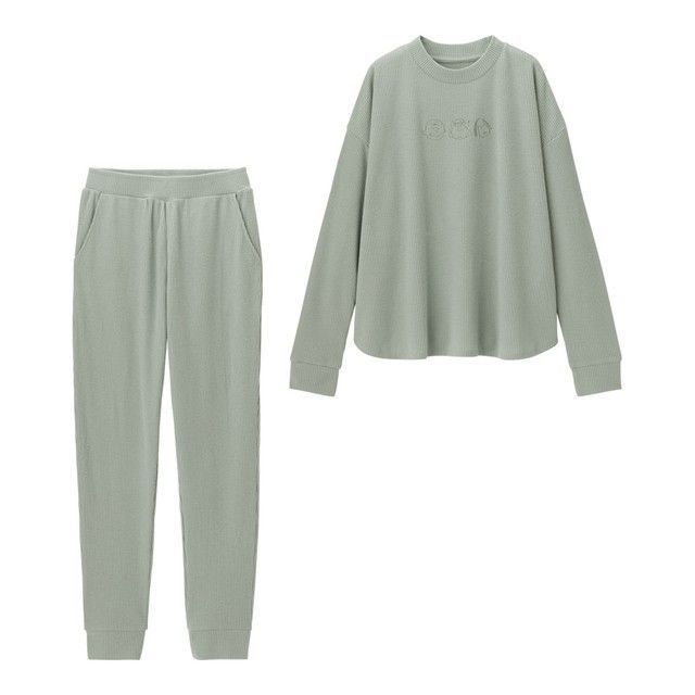 写真 (2枚目) - スヌーピーが可愛すぎて眠れない♡PEANUTSコラボのGUパジャマが絶対買い！ - LOCARI（ロカリ）