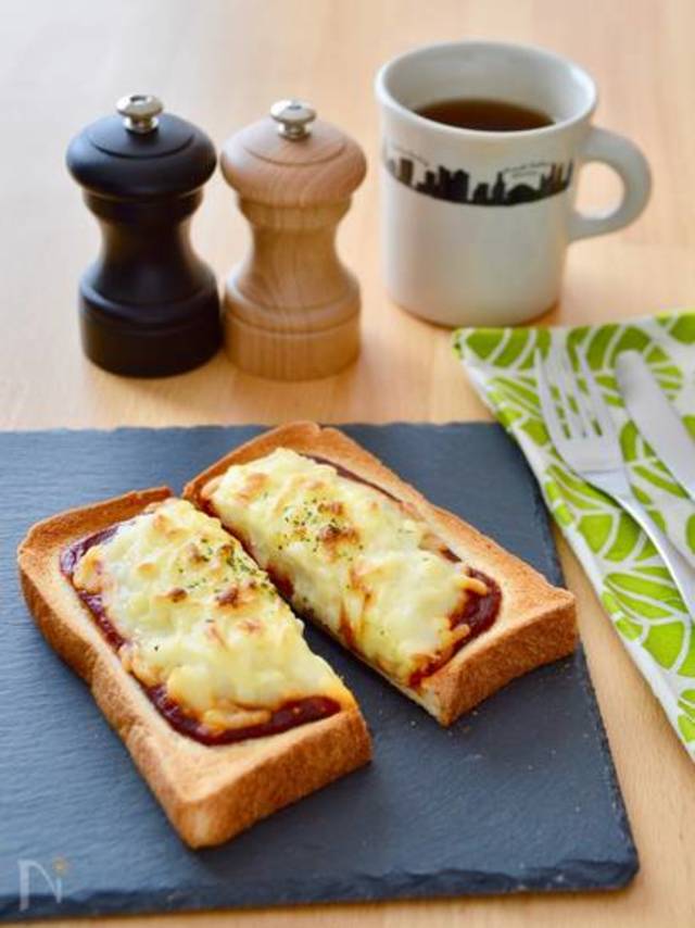 写真 (5枚目) - いつもより豪華な朝ごはんで笑顔に♡栄養満点な「ピザトースト」のレシピ10選 - LOCARI（ロカリ）