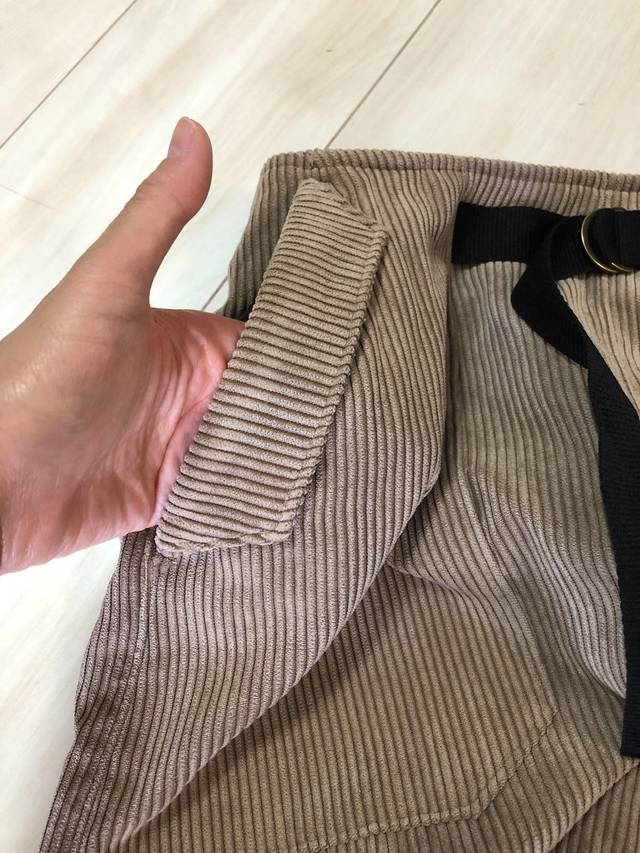 写真 (4枚目) - [しまむら]秋冬に活躍するコーデュロイAラインスカートが税込1900円！？ - LOCARI（ロカリ）