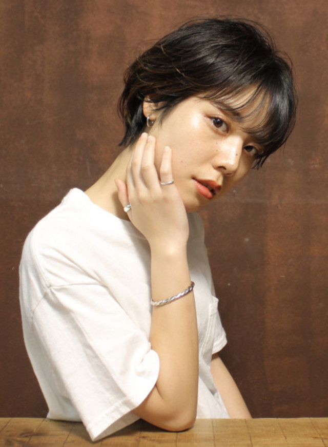 写真 (3枚目) - ぺたんこを解消！パーマが魅せる“ふんわりシルエット”でボリュームUP♡ - LOCARI（ロカリ）