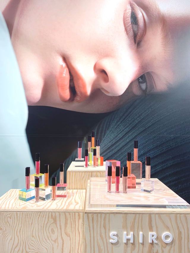 写真 (1枚目) - 自然派コスメSHIROの新商品♡春のゆず香るリップ・タマヌ美容液・ホリデーキットは争奪戦！ - LOCARI（ロカリ）