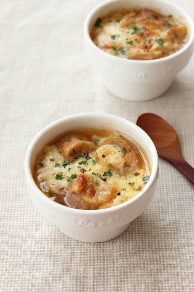 写真 (17枚目) - あったかコトコト♪ オニオンスープの人気レシピ20選 - LOCARI（ロカリ） - LOCARI（ロカリ）