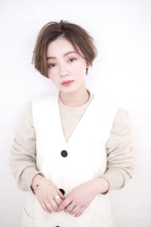 写真 (17枚目) - 丸顔に似合う髪型《ショート編》今っぽショートで脱コンプレックス！ - LOCARI（ロカリ）