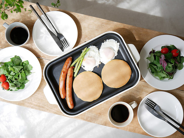 写真 (2枚目) - 万能すぎてキッチン革命！「ブルーノ」大人気ホットプレート「A4サイズ版」の使い勝手に感動 - LOCARI（ロカリ）