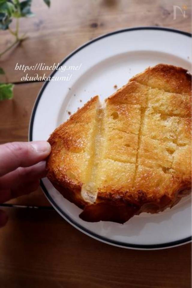 写真 (2枚目) - 朝はパン派必見♡「いつも同じ」を脱出！食パンアレンジレシピ10 - LOCARI（ロカリ）