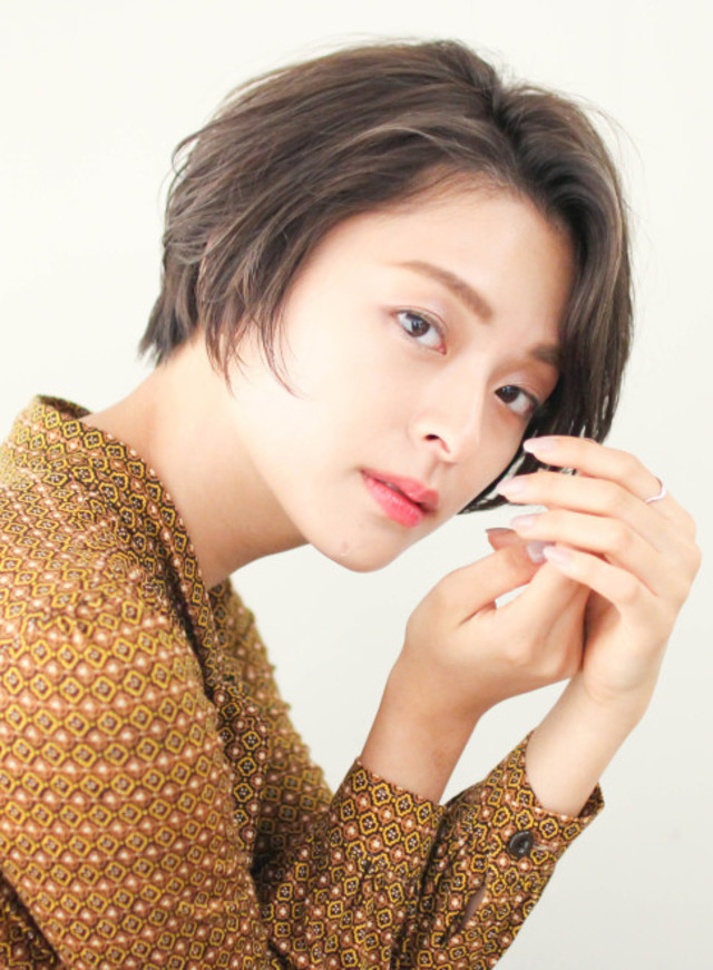 写真 (7枚目) - 2020ショートヘアの進化版！「ジェンダーレスショート」で色気UP♡ - LOCARI（ロカリ）