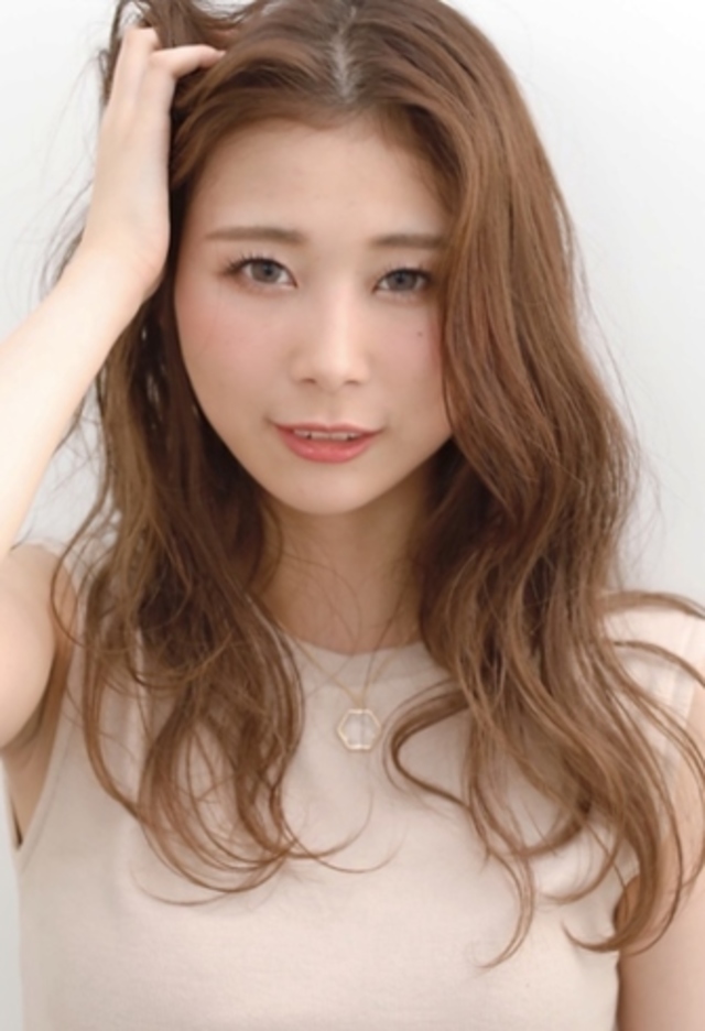 写真 (3枚目) - 乃木坂46卒業！[桜井玲香]の髪型で凛とした女っぽ美人に♡ - LOCARI（ロカリ）