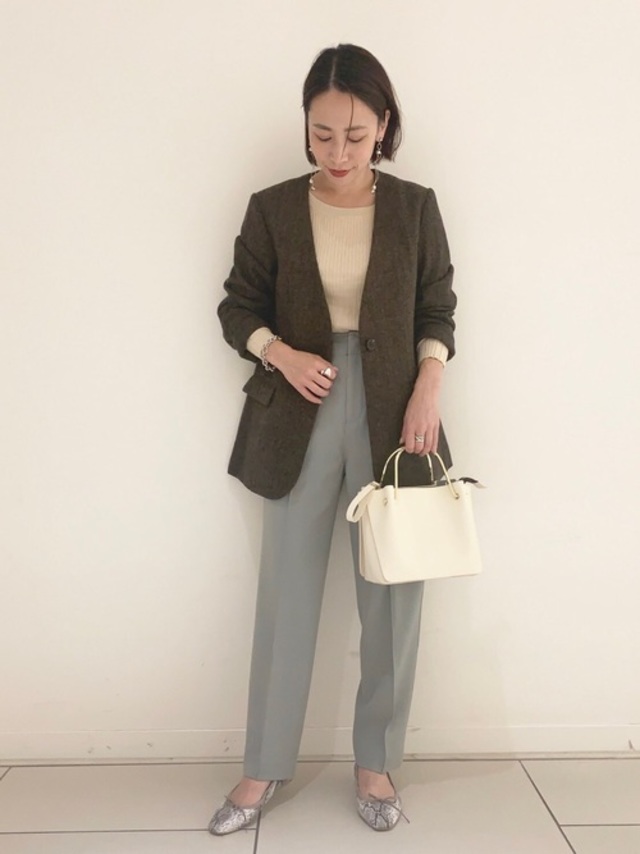写真 (7枚目) - [2020冬]30代女性必見！ビジネスカジュアルのおしゃれな着こなしテクニック - LOCARI（ロカリ）