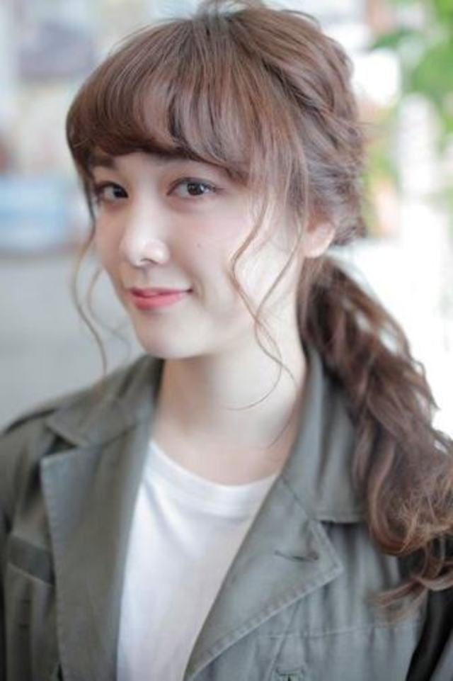 写真 (12枚目) - 脱！触角女子！[乃木坂46・松村沙友理]風の髪型で大人ロブミディに♡ - LOCARI（ロカリ）