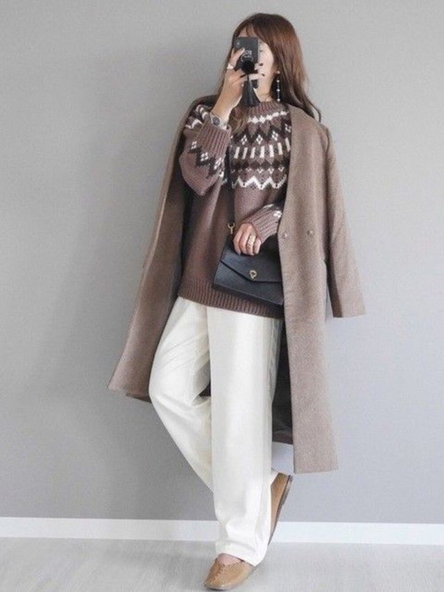 写真 (1枚目) - もう買った？SNSで話題沸騰！GU大人気ニットで今っぽコーデ - LOCARI（ロカリ）