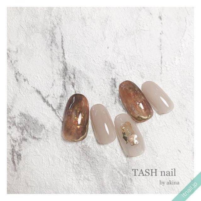 写真 (3枚目) - 色がちがえば雰囲気も変わる♪カラー別・べっ甲ネイルまとめ - LOCARI（ロカリ）