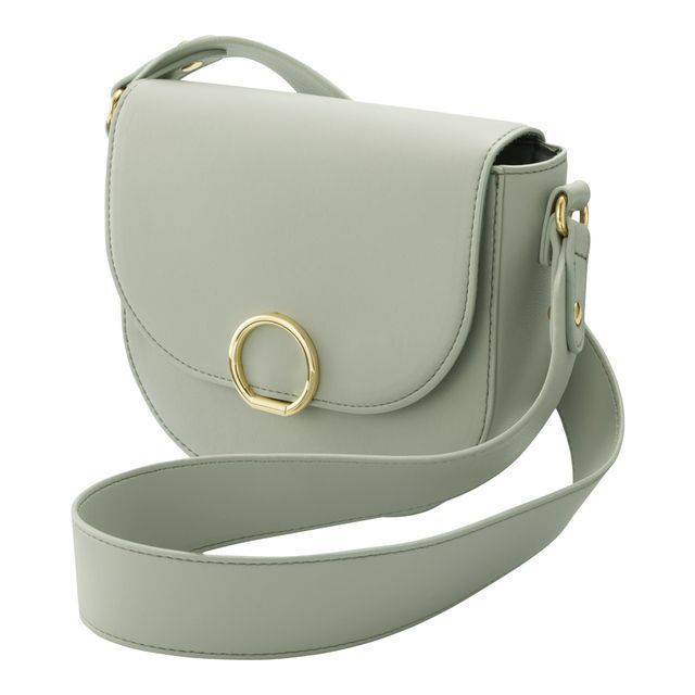 写真 (4枚目) - ALL新作♡GUのキレイ色アイテムがやっぱり可愛い！モテ度アップのナチュラルコーデ - LOCARI（ロカリ）