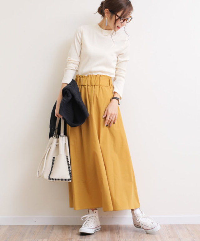 写真 (3枚目) - 女性らしさがぐんとUP♡《ロングスカート》で大人レディな着こなしを楽しむ！ - LOCARI（ロカリ）