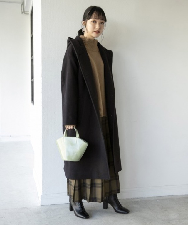 写真 (15枚目) - 2020年冬のチェックスカートコーデ｜チェックで冬コーデを華やかに - LOCARI（ロカリ）
