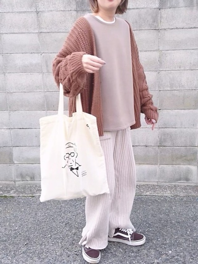 写真 (7枚目) - [GU]アイテムを使ったリラックスコーデ特集♪ゆるっとコーデはプチプラでGET！ - - LOCARI（ロカリ）