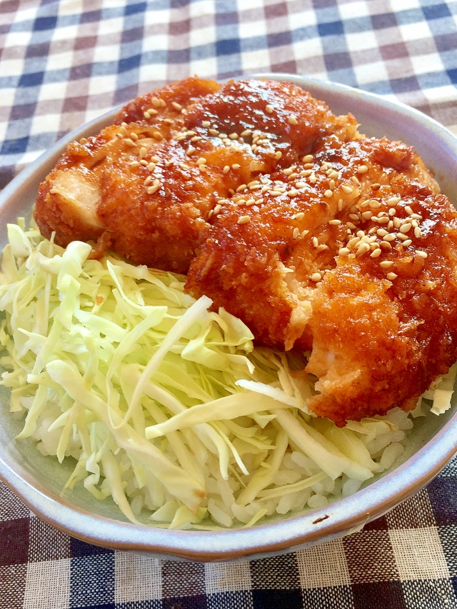 写真 (9枚目) - もうパサつかない！鶏胸肉のまんぷく丼レシピ20選 - LOCARI（ロカリ） - LOCARI（ロカリ）