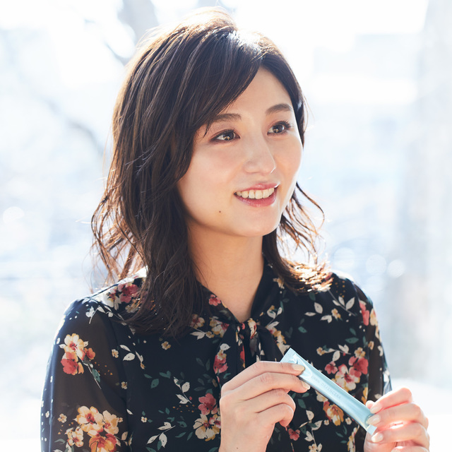 写真 (6枚目) - 『1日1.5食・塩抜き・納豆』♡宇賀アナが美しく年齢を重ねる秘訣は？ - LOCARI（ロカリ）