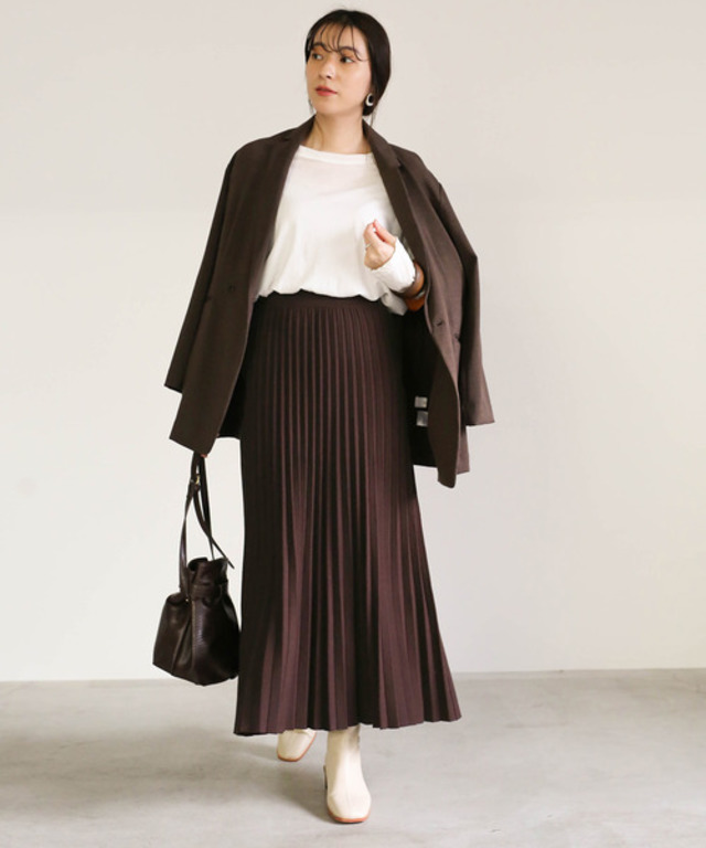 写真 (26枚目) - [2020最新]オフィスカジュアルとは？NG＆季節別の見本コーデを総まとめ - LOCARI（ロカリ）