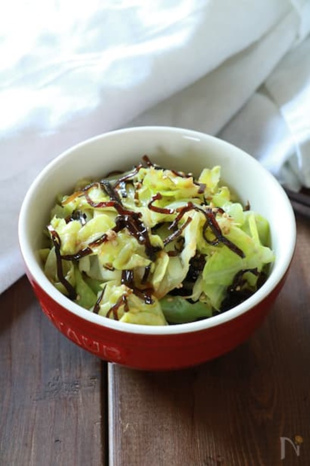 写真 (2枚目) - ALL10分以内で完成♡キャベツのおつまみレシピ11選 - LOCARI（ロカリ）