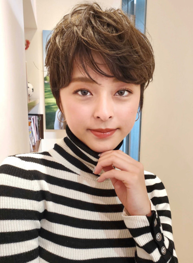 写真 (11枚目) - 2020・春「ハンサムショート」♡大人の女性に似合う11選 - LOCARI（ロカリ） - LOCARI（ロカリ）