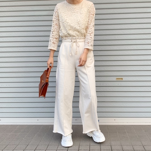 写真 (4枚目) - 見つけたらラッキー♡体型カバーも叶う！GU値下げパンツが万能すぎる - LOCARI（ロカリ）