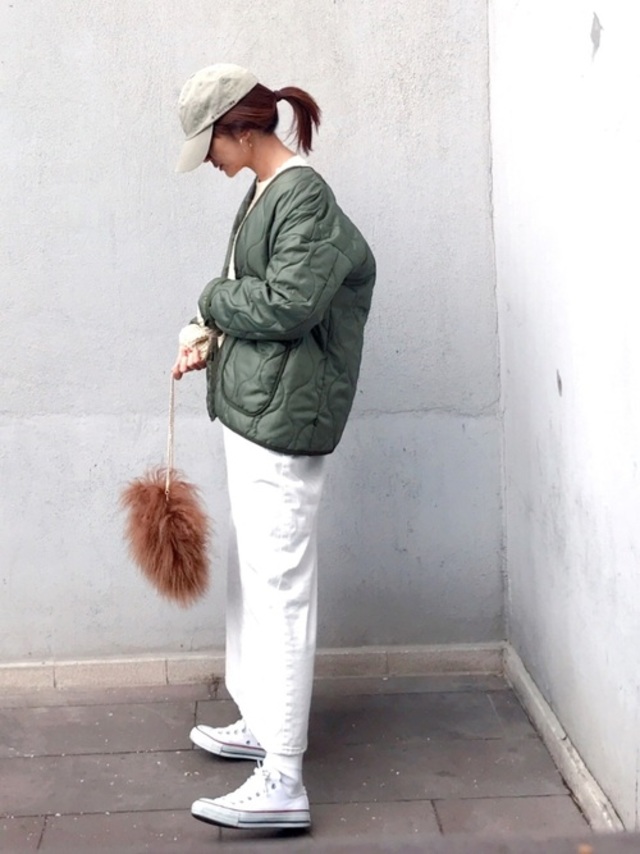 写真 (23枚目) - [2020最新]白デニムコーデ特集！オールシーズン使える大人のマストアイテム♪ - LOCARI（ロカリ）