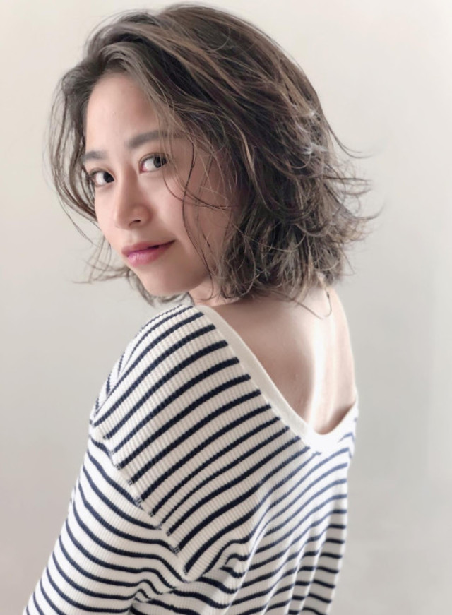 写真 (4枚目) - 2020年春・おすすめボブ10選♡アラサー女子に似合う最新ボブヘア - LOCARI（ロカリ）