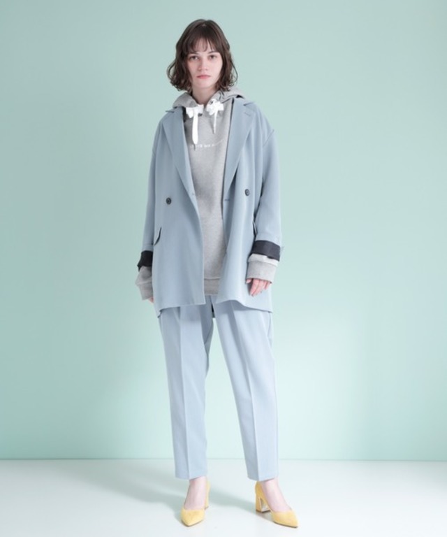 写真 (21枚目) - パーカーのレディースコーデ[2020最新]大人の上品な着こなしをご紹介♪ - LOCARI（ロカリ）