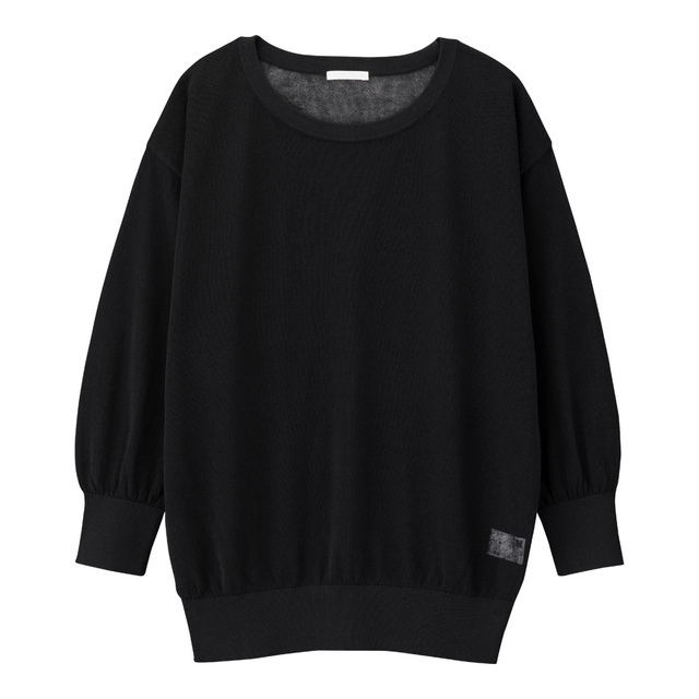 写真 (1枚目) - 本当に1,490円？！オンラインで即完売！GUの「シアーニット」が高見えで可愛い♡ - LOCARI（ロカリ）