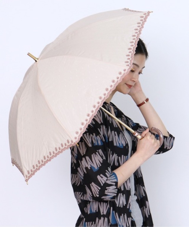 写真 (17枚目) - [2020最新]人気のレディース傘まとめ♪トレンドを押さえた上品な傘をGET！ - LOCARI（ロカリ）