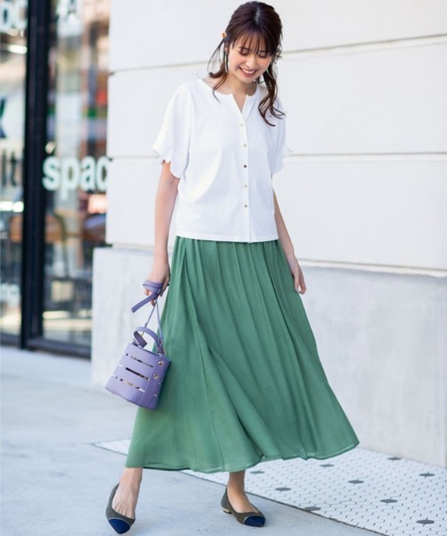 写真 (10枚目) - アラサー向けおうちコーデ♡おしゃれな着こなし術16選 - LOCARI（ロカリ） - LOCARI（ロカリ）