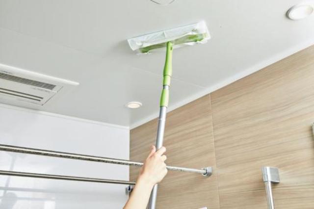 写真 (19枚目) - [風呂そうじ]ルック vs マジックリン！“こすらずキレイNO.1”は？ - LOCARI（ロカリ）