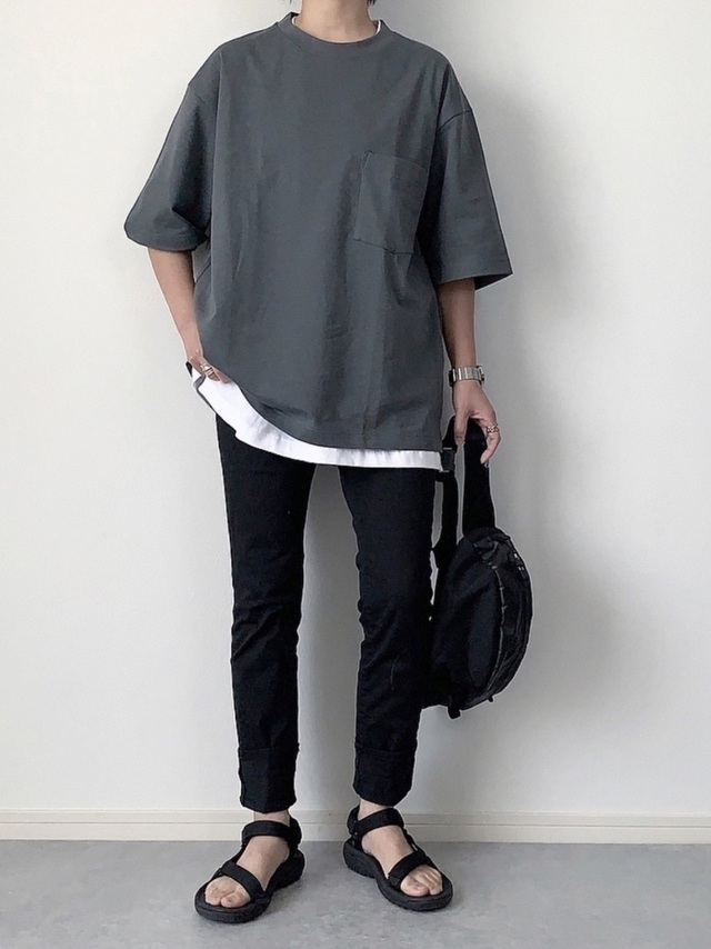 写真 (10枚目) - ユニクロのメンズTシャツが大人気♡「着こなしSNAP」10連発 - LOCARI（ロカリ）