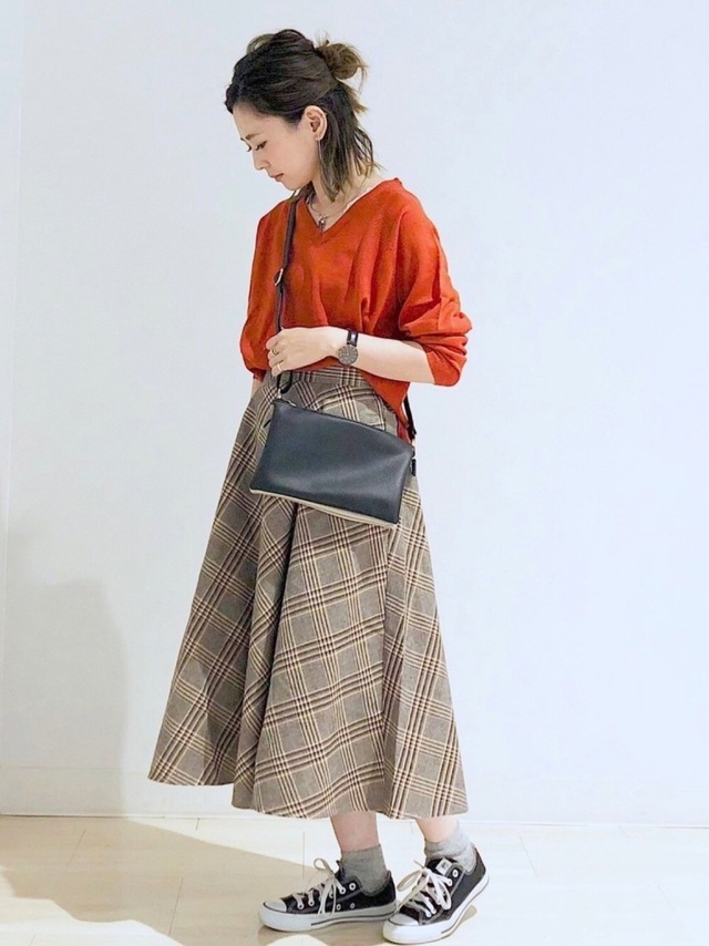 写真 (2枚目) - 今すぐ知りたい！マイナス3kg見えの着やせ術 おしゃれさんが実践する細見えテク大公開！ - LOCARI（ロカリ）