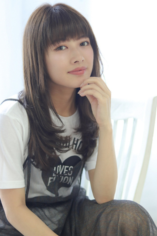 写真 (15枚目) - 面長さんに似合う髪型16連発！ショートからロングまでレングス別にご紹介♡ - LOCARI（ロカリ）