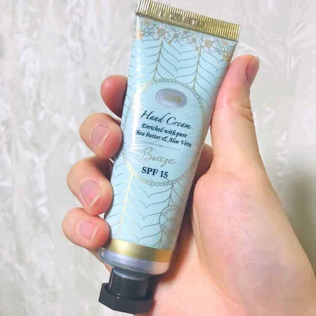 写真 (8枚目) - 今夏はハンドケアもしっかりと！涼感＆UV対策OKのハンドクリーム8選 - - LOCARI（ロカリ）