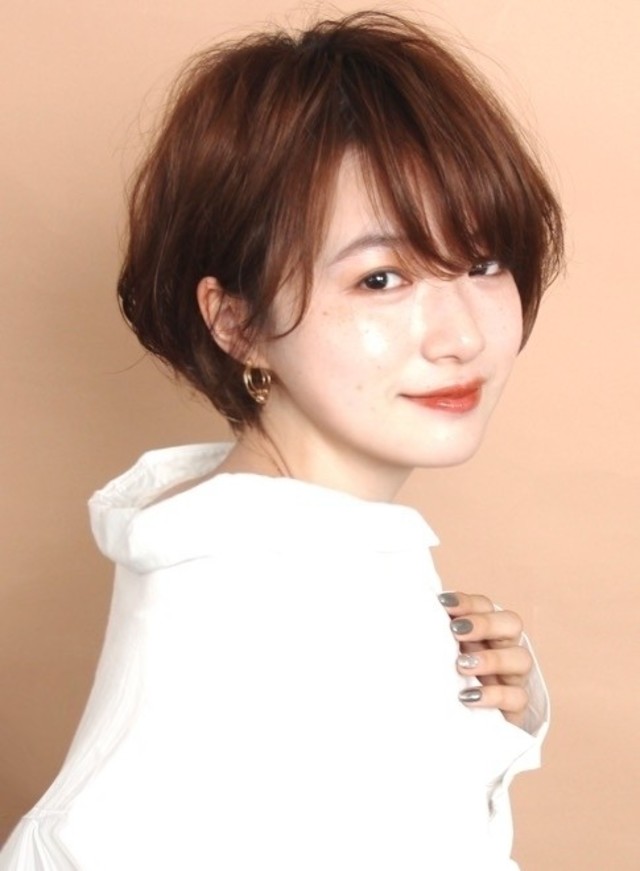 写真 (11枚目) - トレンドヘアをGET♡可愛さ無敵の「大人っぽショートボブ」12選 - LOCARI（ロカリ）