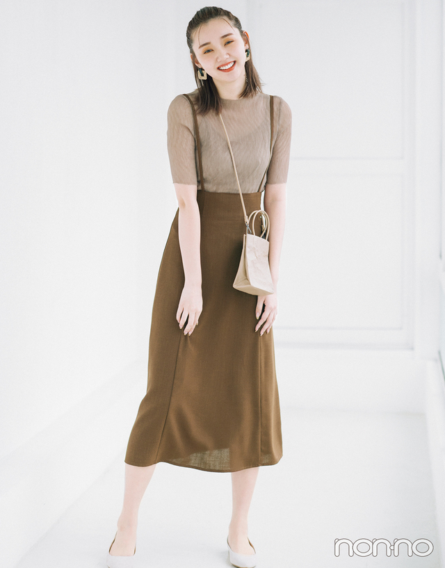 写真 (3枚目) - 薄ぴたトップス、エロく見えそう…[ムズ着の正解vol.9] - LOCARI（ロカリ） - LOCARI（ロカリ）