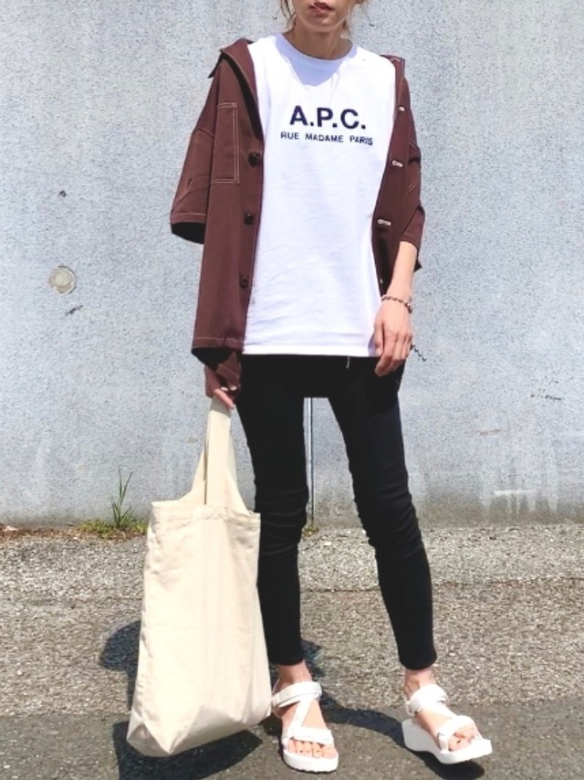 写真 (9枚目) - ゲットできたら超ラッキー♡今年の[GU]サンダルがめちゃおしゃれで激アツ！ - LOCARI（ロカリ）