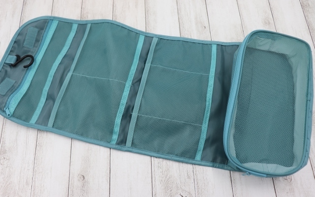 写真 (5枚目) - [ダイソー]知ってたら他で買わなかったのに…！300円って安すぎ！トラベルポーチが超便利 - LOCARI（ロカリ）